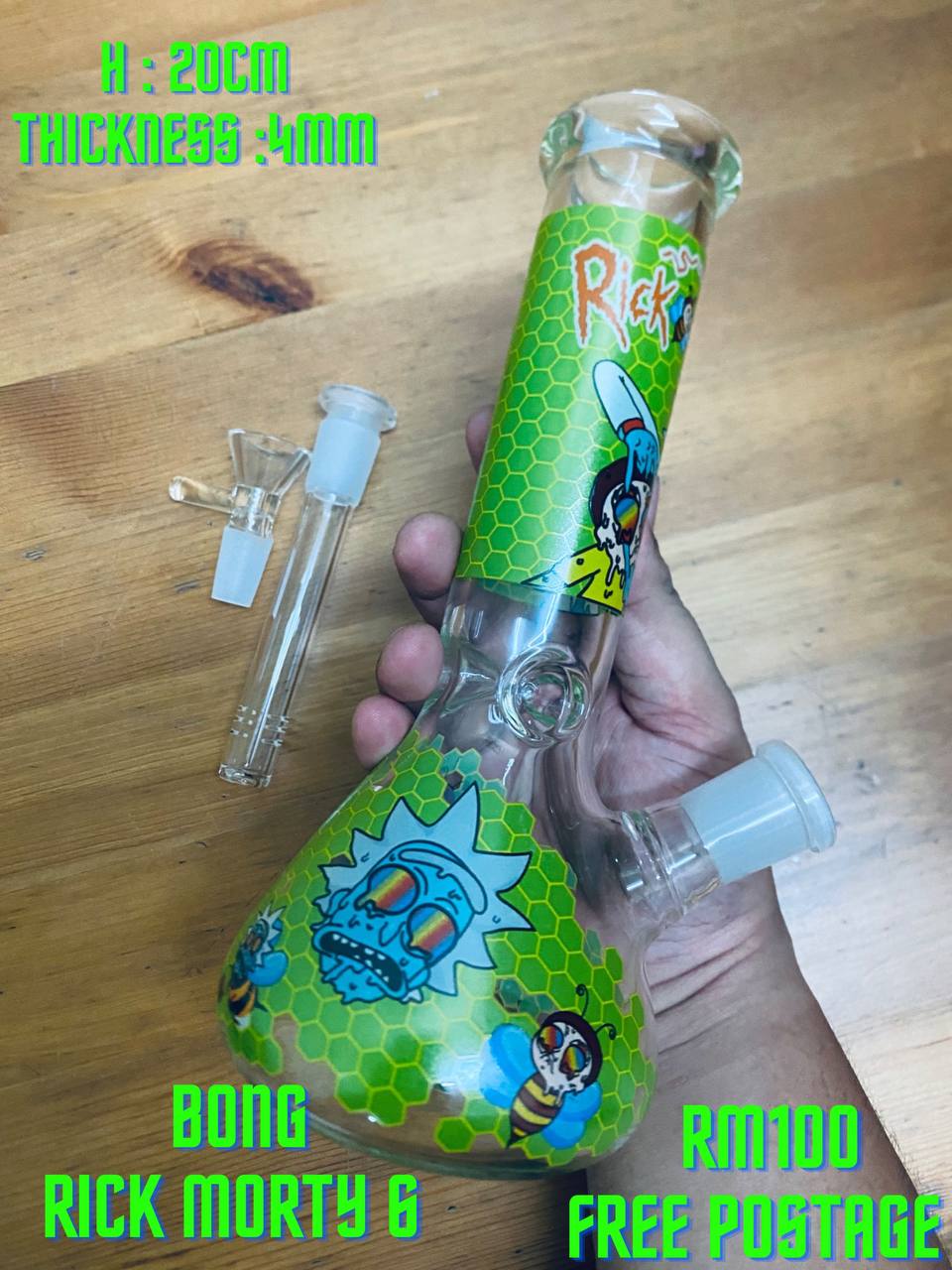 GLASS BONG RICK MORTY 6 20CM – SLSHCO